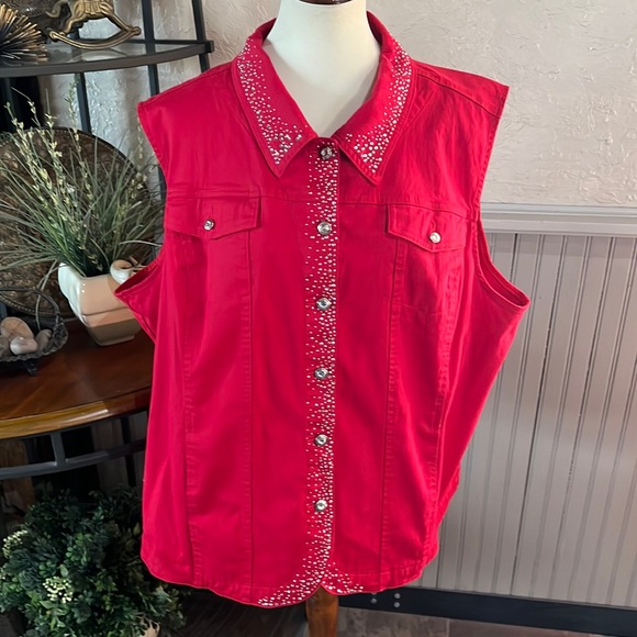 The Quaker Factory | Jackets & Coats | Quaker Factory Vest | Poshmark